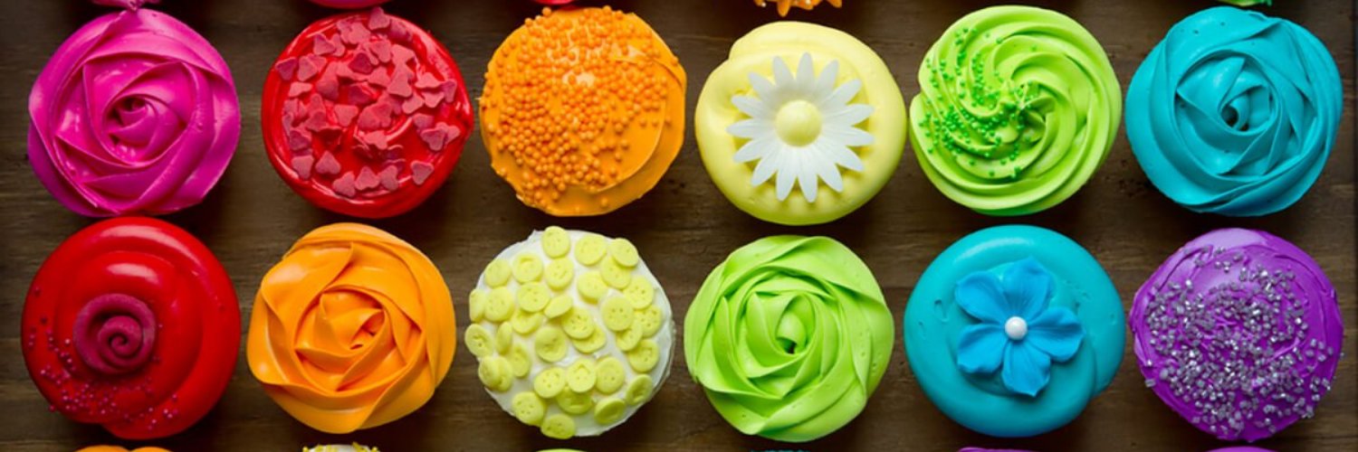 FOOD COLOURING & ESSENCE